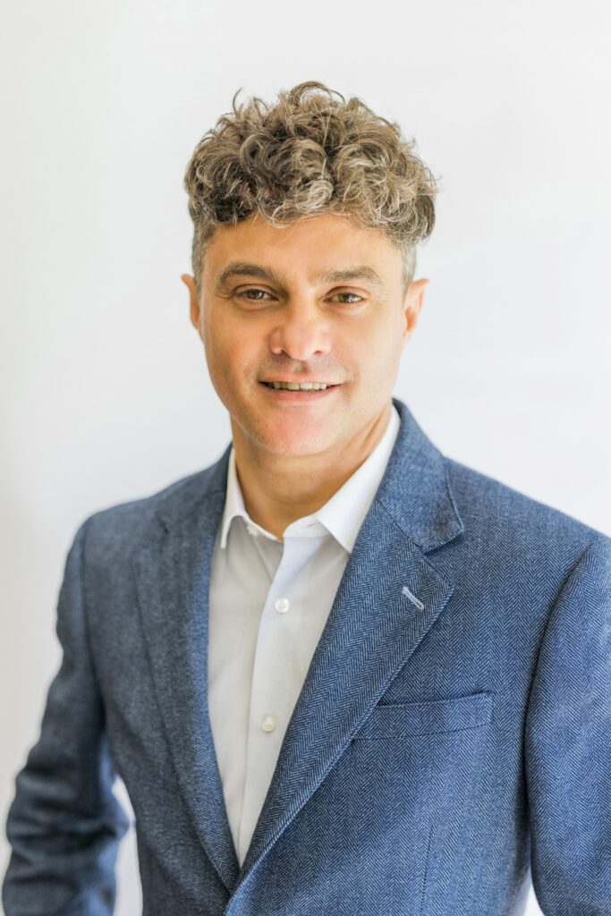 SURREY FAMILY MEDIATION – Family and couple mediation service in Surrey